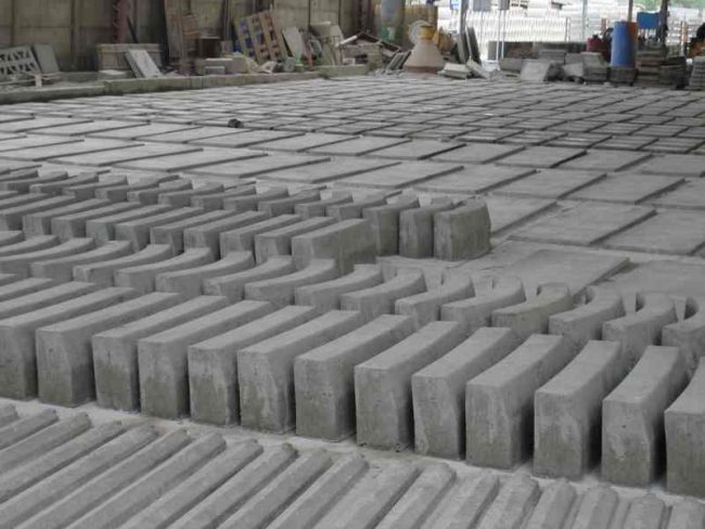 Solera Tipo A Curva – Soleras y Solerillas – ACONCRET